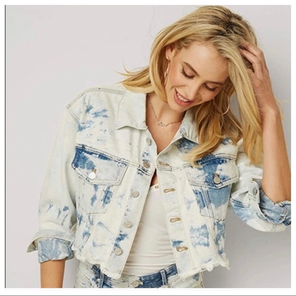 Guess | Jackets & Coats | Nwt Guess Esse Tie Dye Cropped Denim Jacket ...